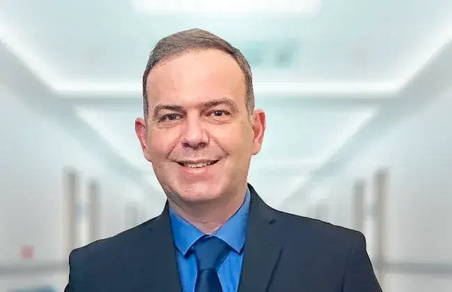 Dr. Alessandro Ferrari Jacinto - Geriatria em Adamantina
